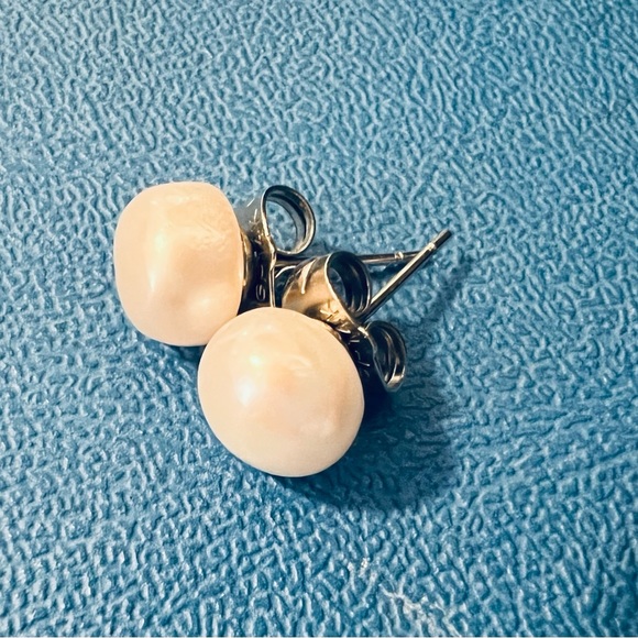 Accessories | Real Ocean Pearl Earrings | Poshmark
